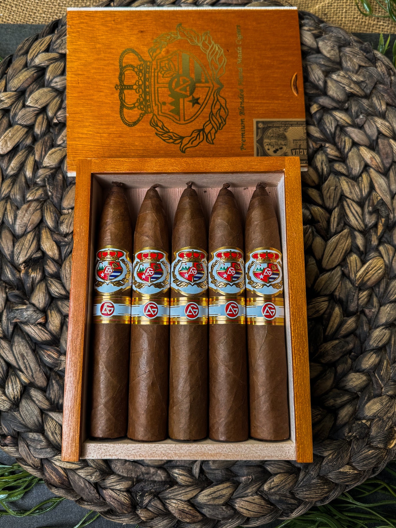AG Cigars Piramides Gloriosos – LA Aficionados Cigar Collective